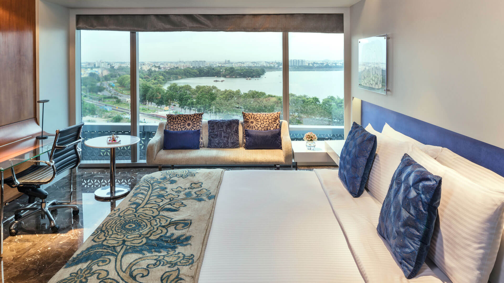 5 Star Luxury Boutique Hotels in India - THE Park Hotels