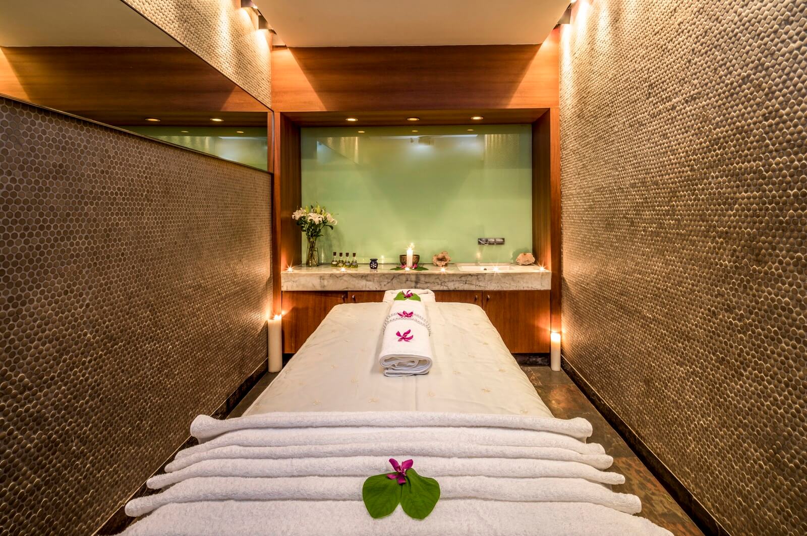 Aura Spa - The Park, New Delhi - Luxury Spa in Delhi